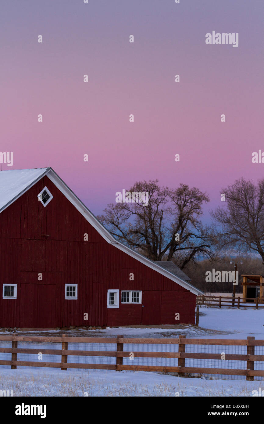 Old Red Barn at the 17mile House Farm Park, Colorado Stock Photo - Alamy