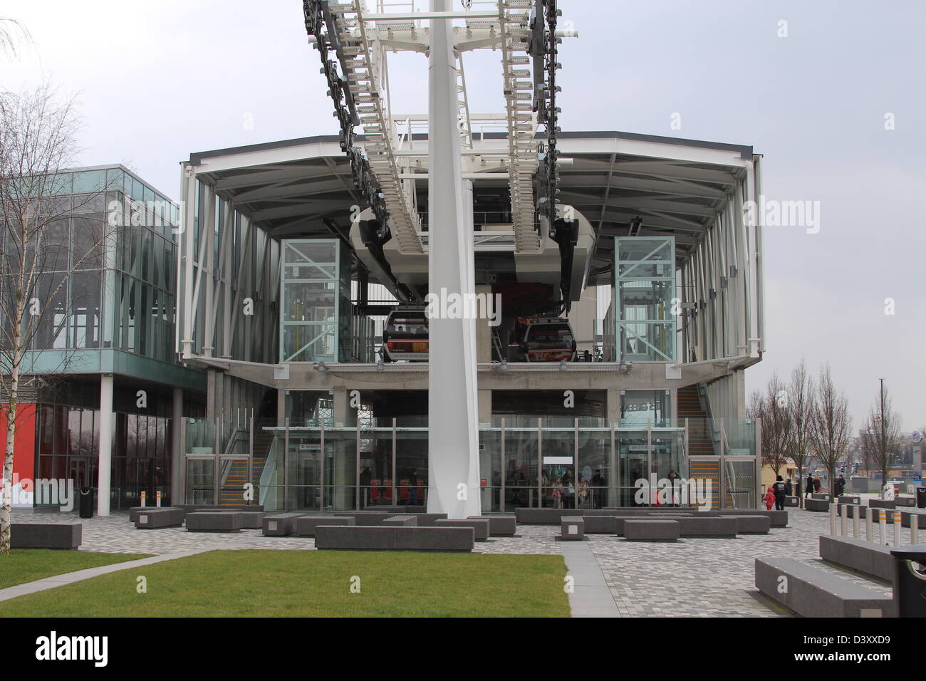 The Emirates Air Line (also known as the Thames cable car) is a cable ...
