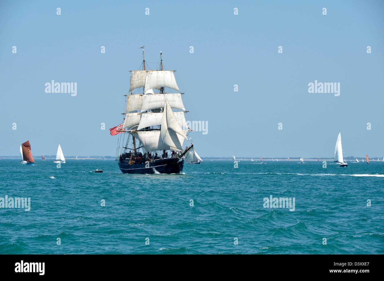 Three masted barque hi-res stock photography and images - Alamy