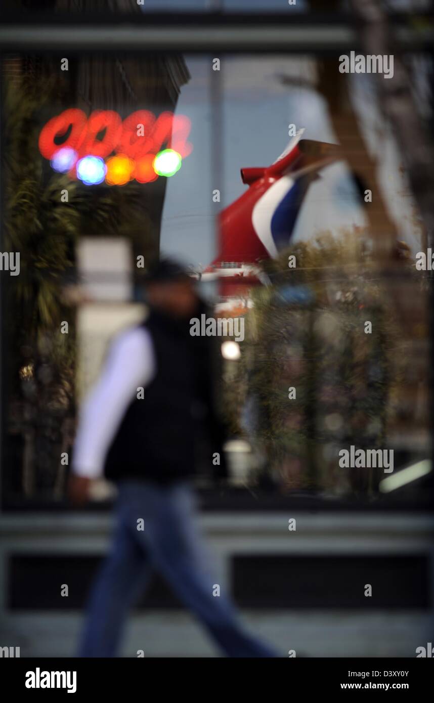 Feb. 8, 2013 - Charleston, South Carolina, USA - The signature smoke ...