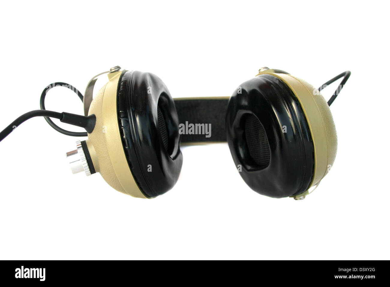Old style hi fi headphones Stock Photo - Alamy
