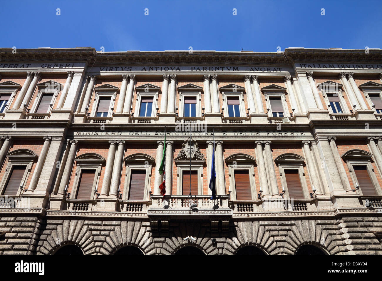 Italy Government Building High Resolution Stock Photography and Images ...