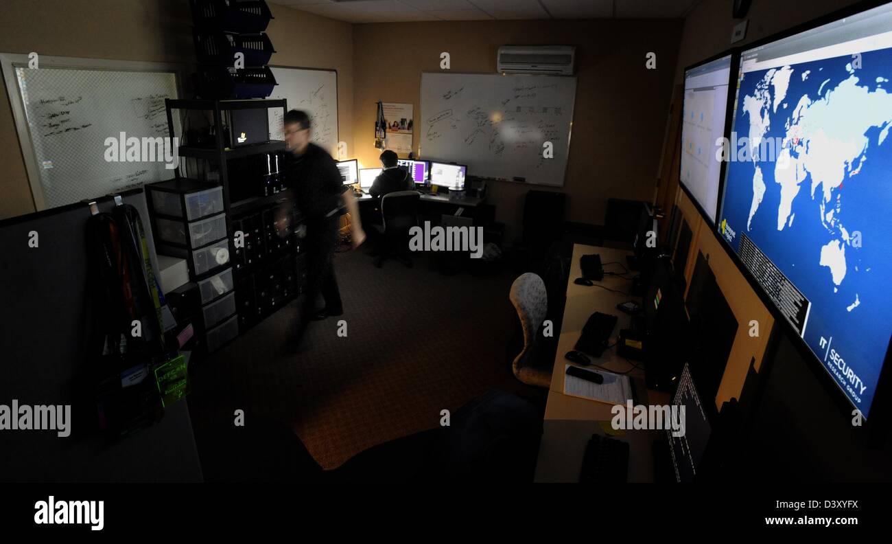 Jan. 18, 2013 - Myrtle Beach, SC, USA - Joe Stewart, left, walks back ...