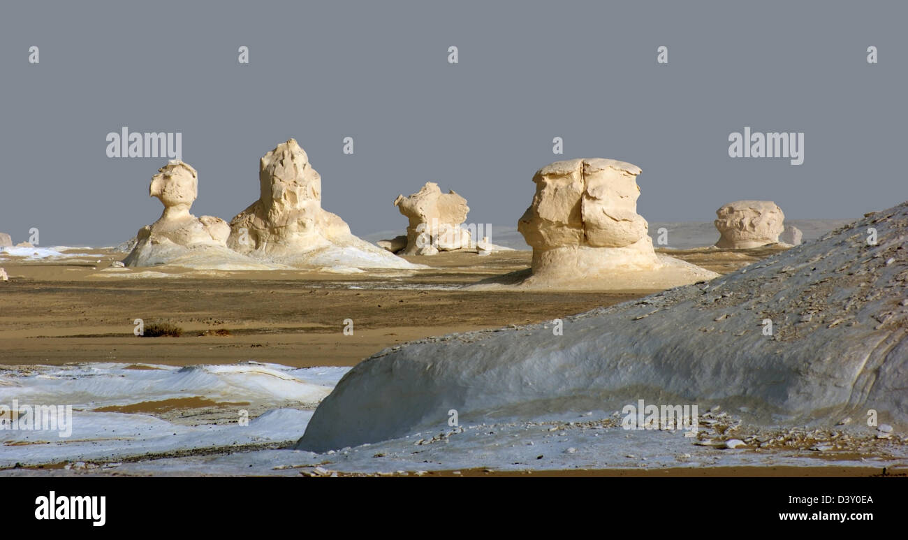 the white desert with rock formation in Egypt Stock Photo - Alamy