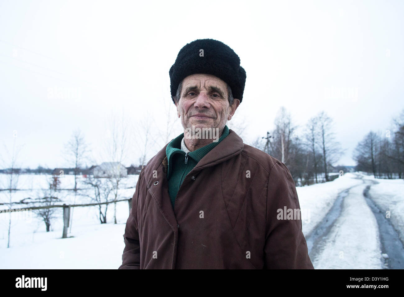 Ukraine, Volyn, Old man Stock Photo - Alamy