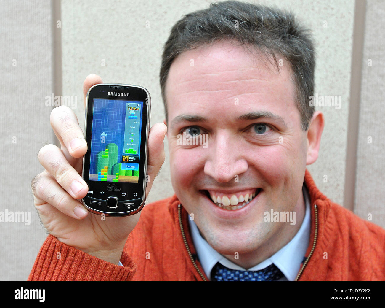 Mobile phone game tetris hi-res stock photography and images - Alamy