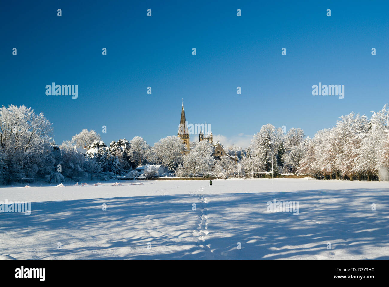 Snow llandaff cathedral cardiff winter trees cold wales hi-res stock ...