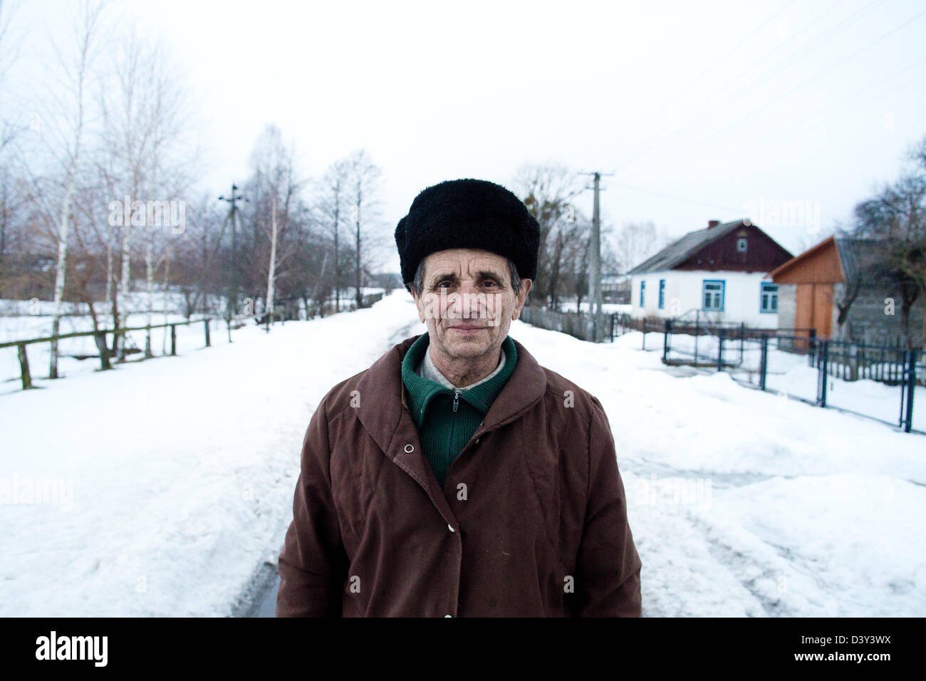 Ukraine, Volyn, Old man Stock Photo - Alamy