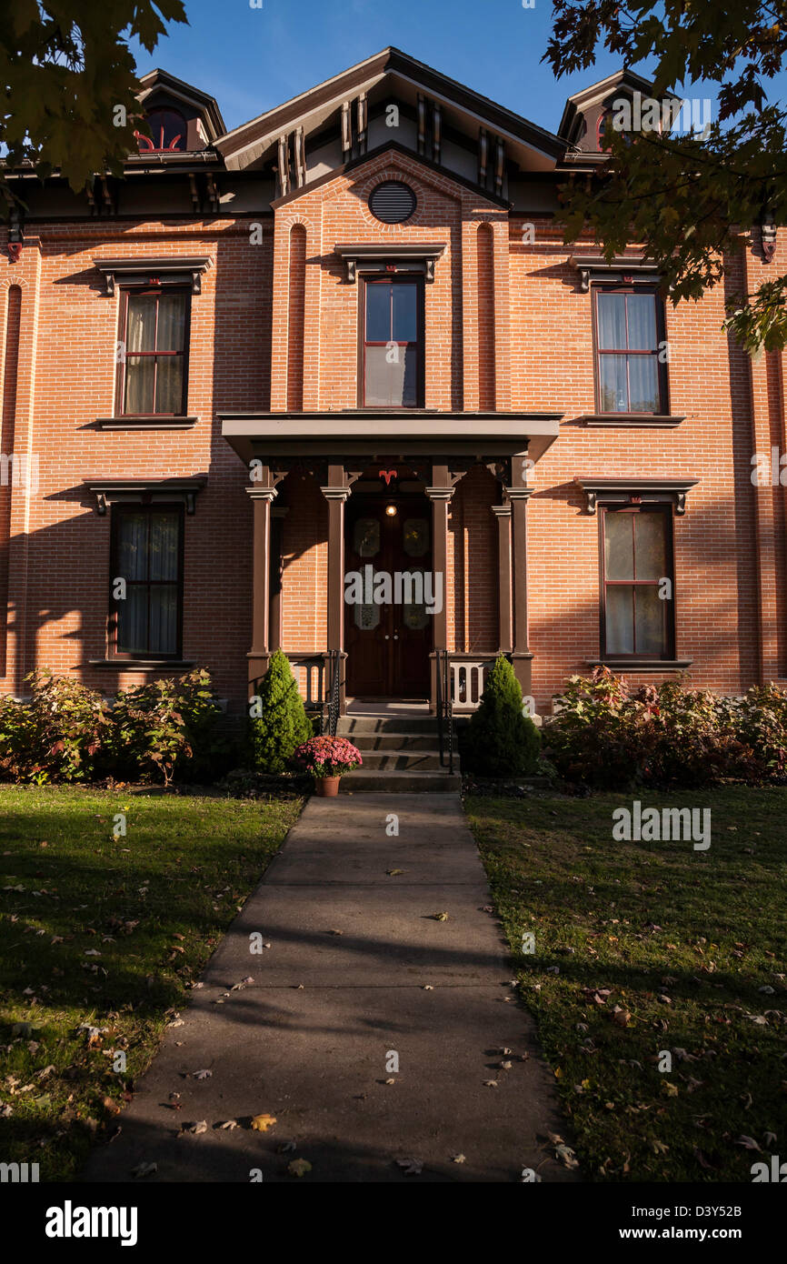 Victorian domestic architecture hi-res stock photography and images - Alamy