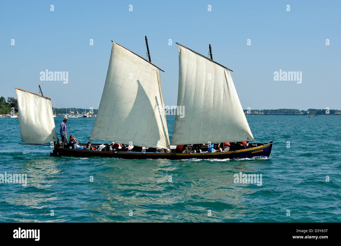 Yole boat hi-res stock photography and images - Alamy