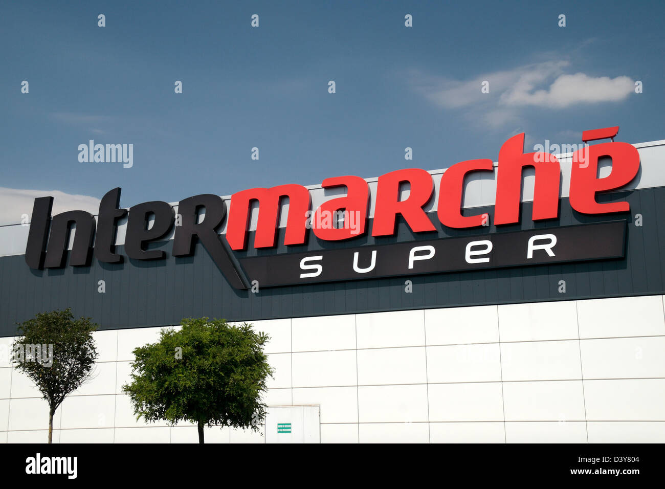 Intermarché hi-res stock photography and images - Alamy