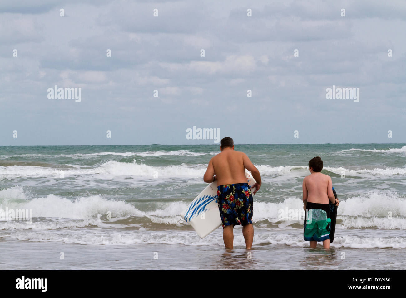 Family sand boarding hi-res stock photography and images - Alamy
