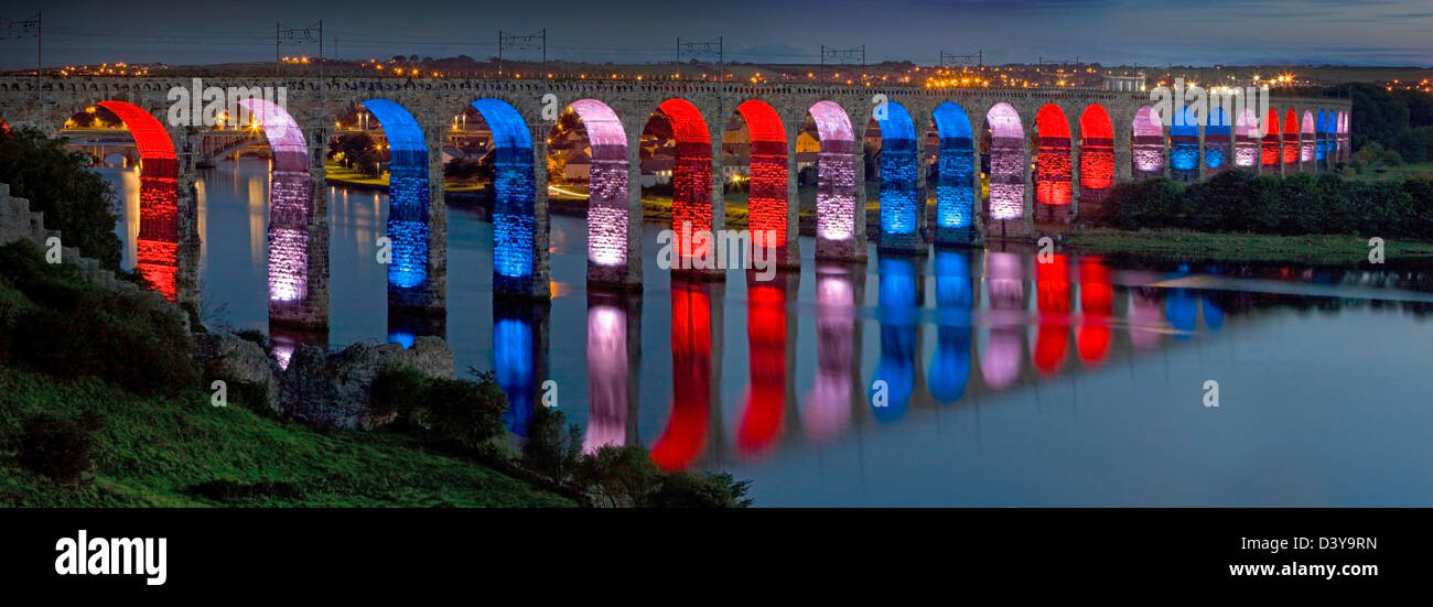 The Royal Border Bridge at Berwick-upon-Tweed illuminated at night in ...