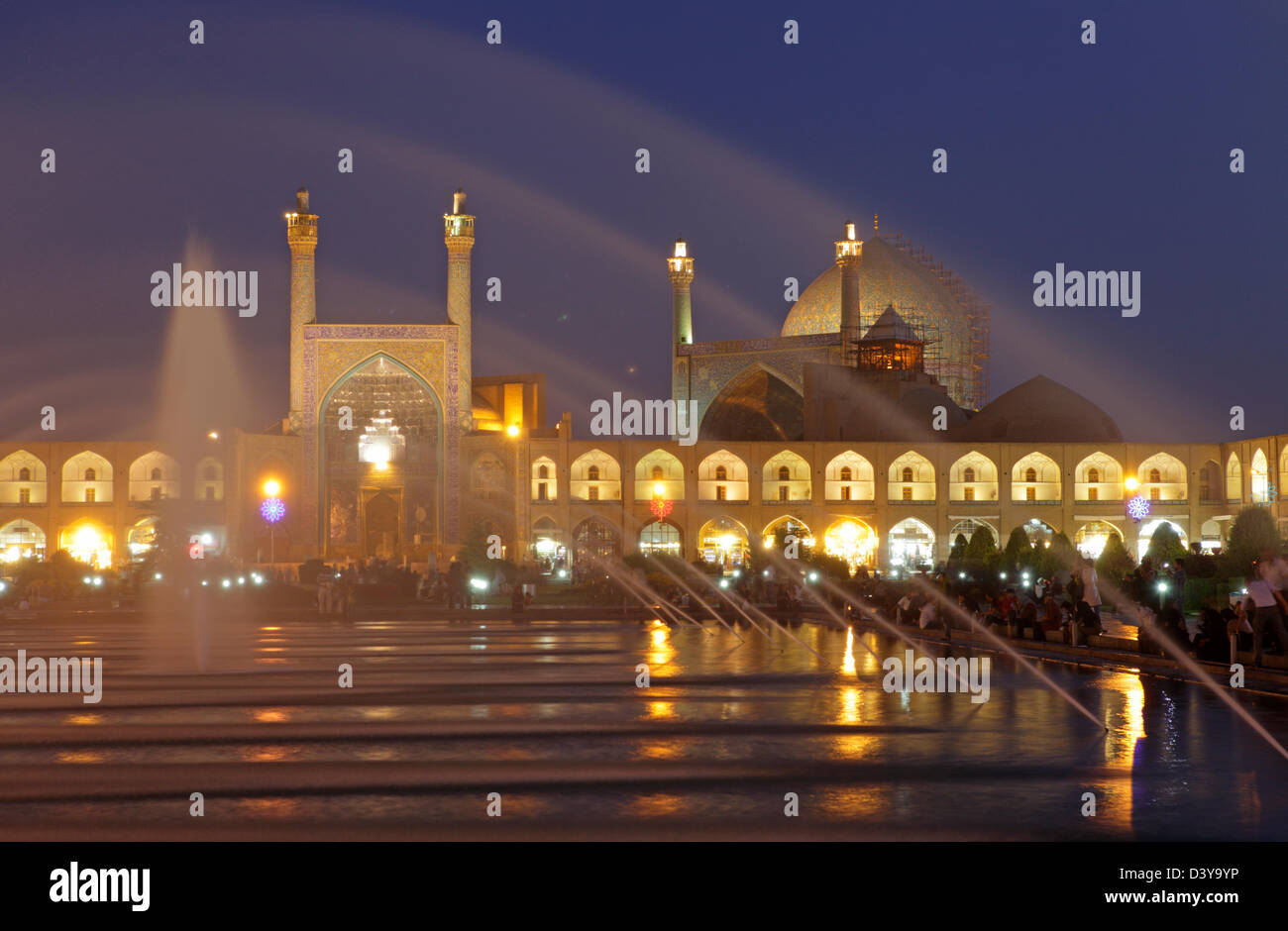 Imam mosque (also called Shah mosque) in Naqsh-e Jahan Square, Esfahan ...