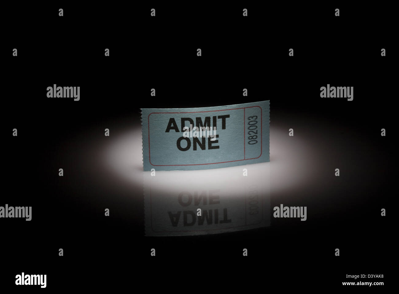 Admission ticket hi-res stock photography and images - Alamy