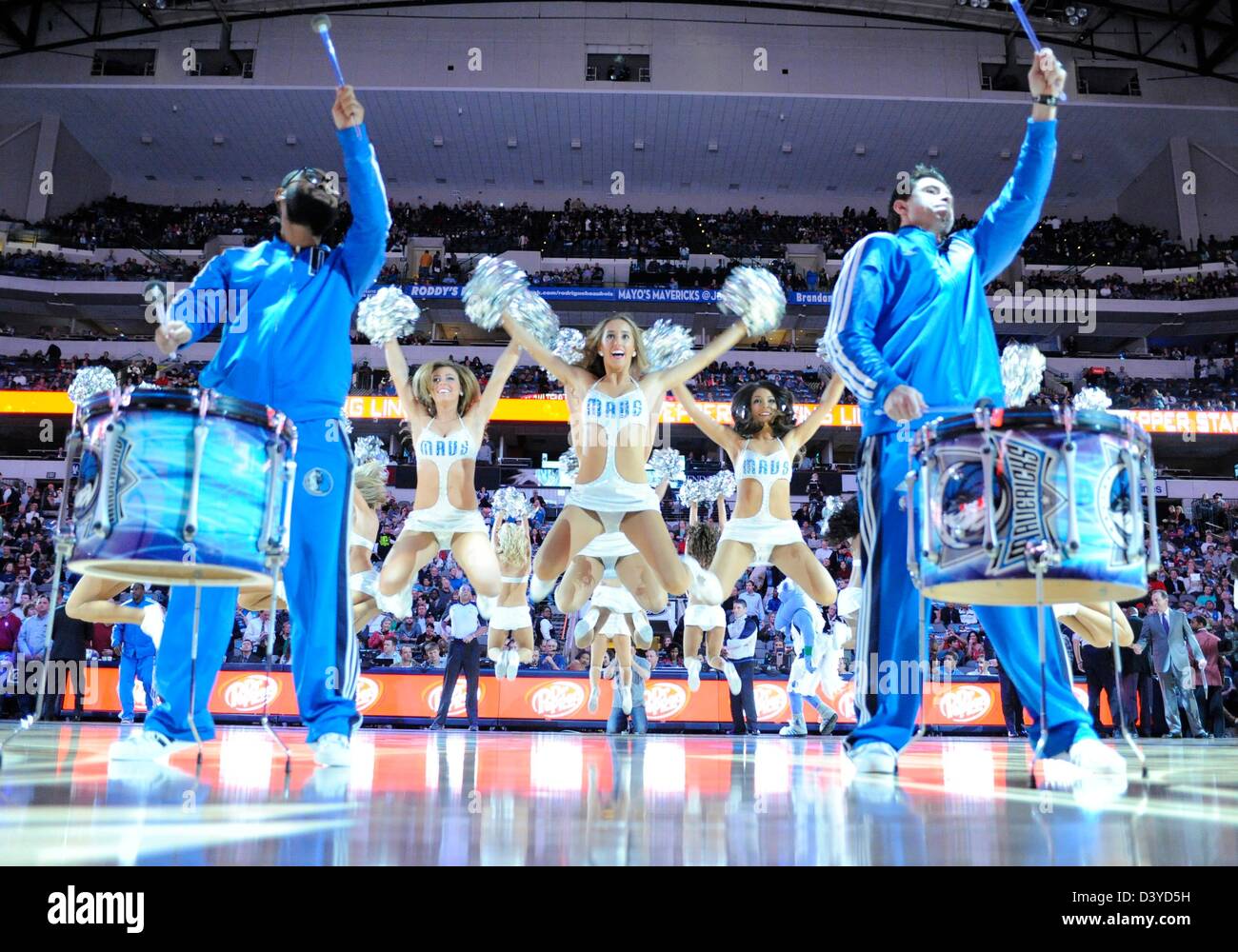 Dallas, Texas, USA. 26th February 2013. The Dallas Mavericks dancers ...