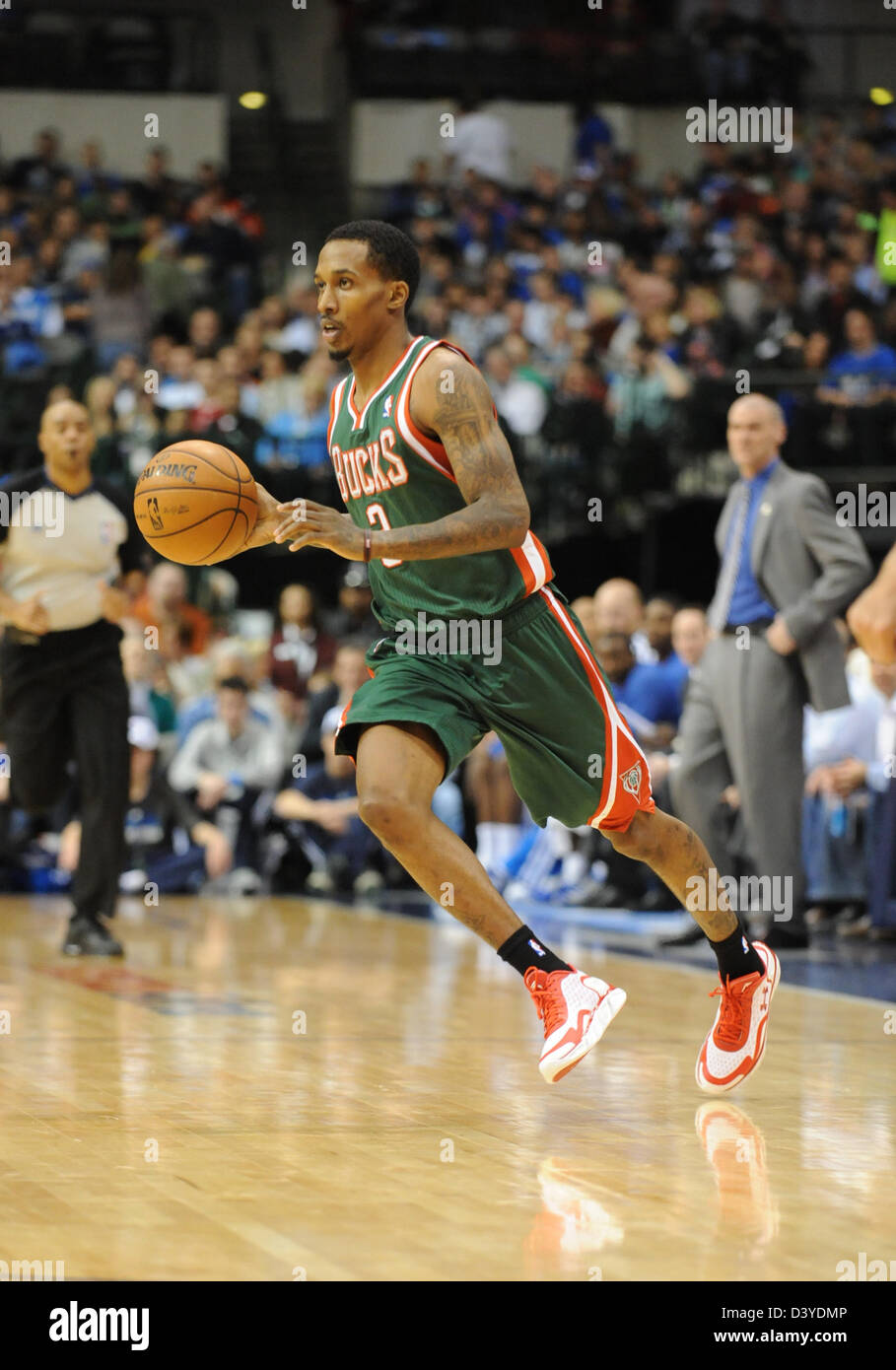 Dallas, Texas, USA. 26th February 2013. Milwaukee Bucks point guard ...
