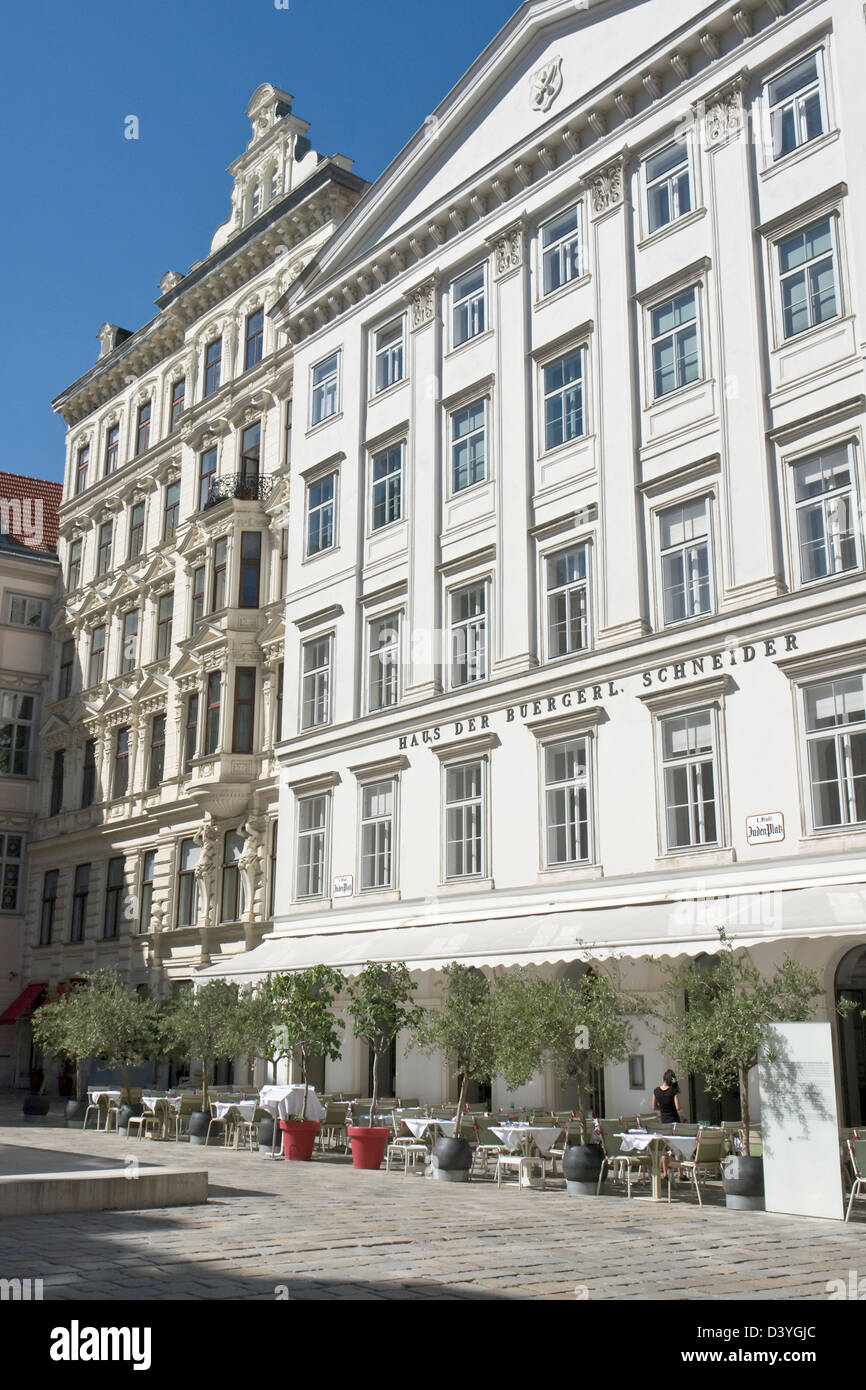 Tailors house hi-res stock photography and images - Alamy