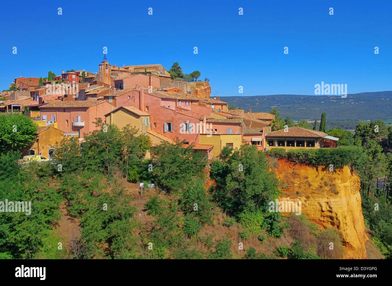 Roussillon hi-res stock photography and images - Alamy