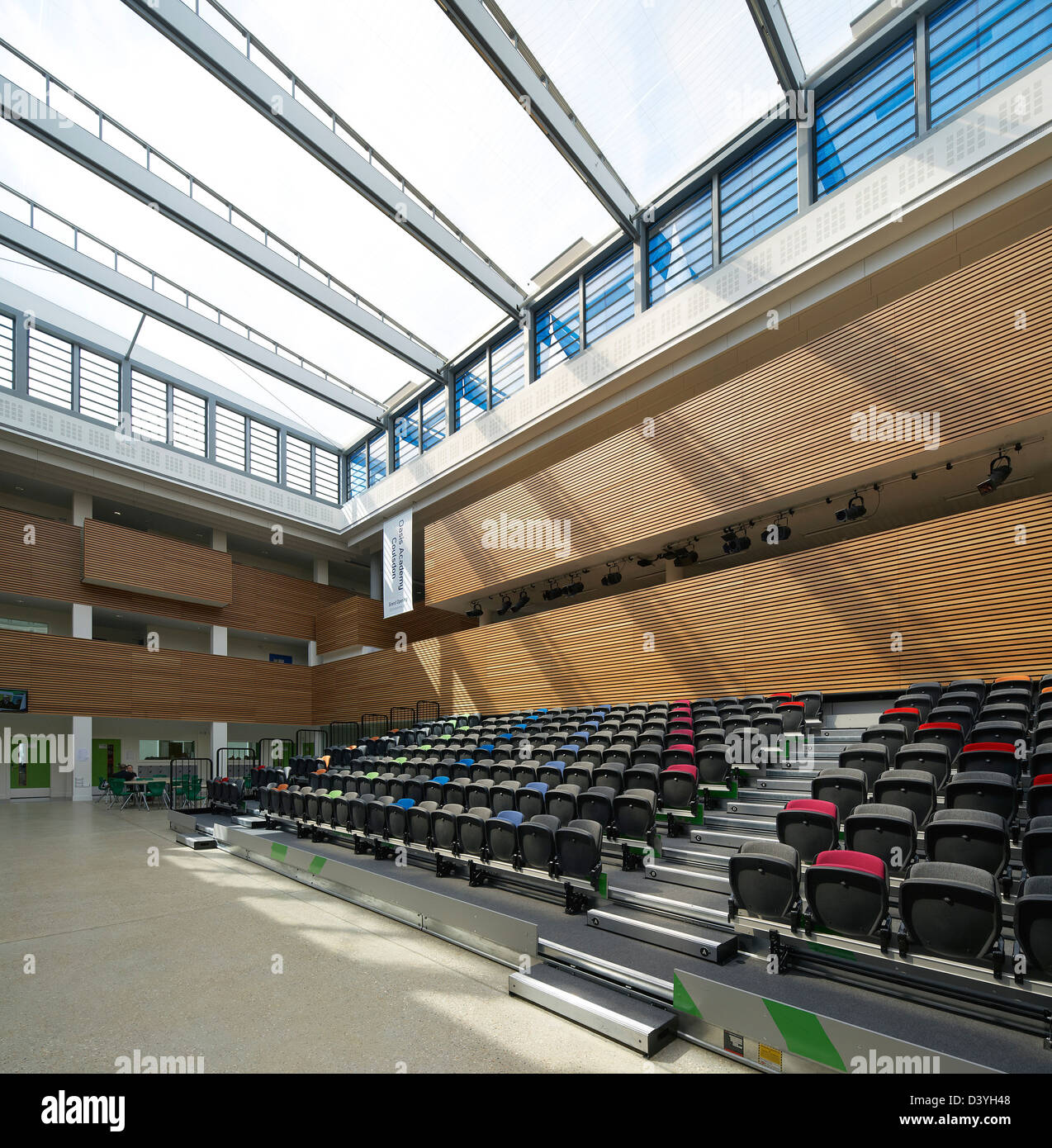 Oasis Academy, Coulsdon, United Kingdom. Architect: Sheppard Robson ...