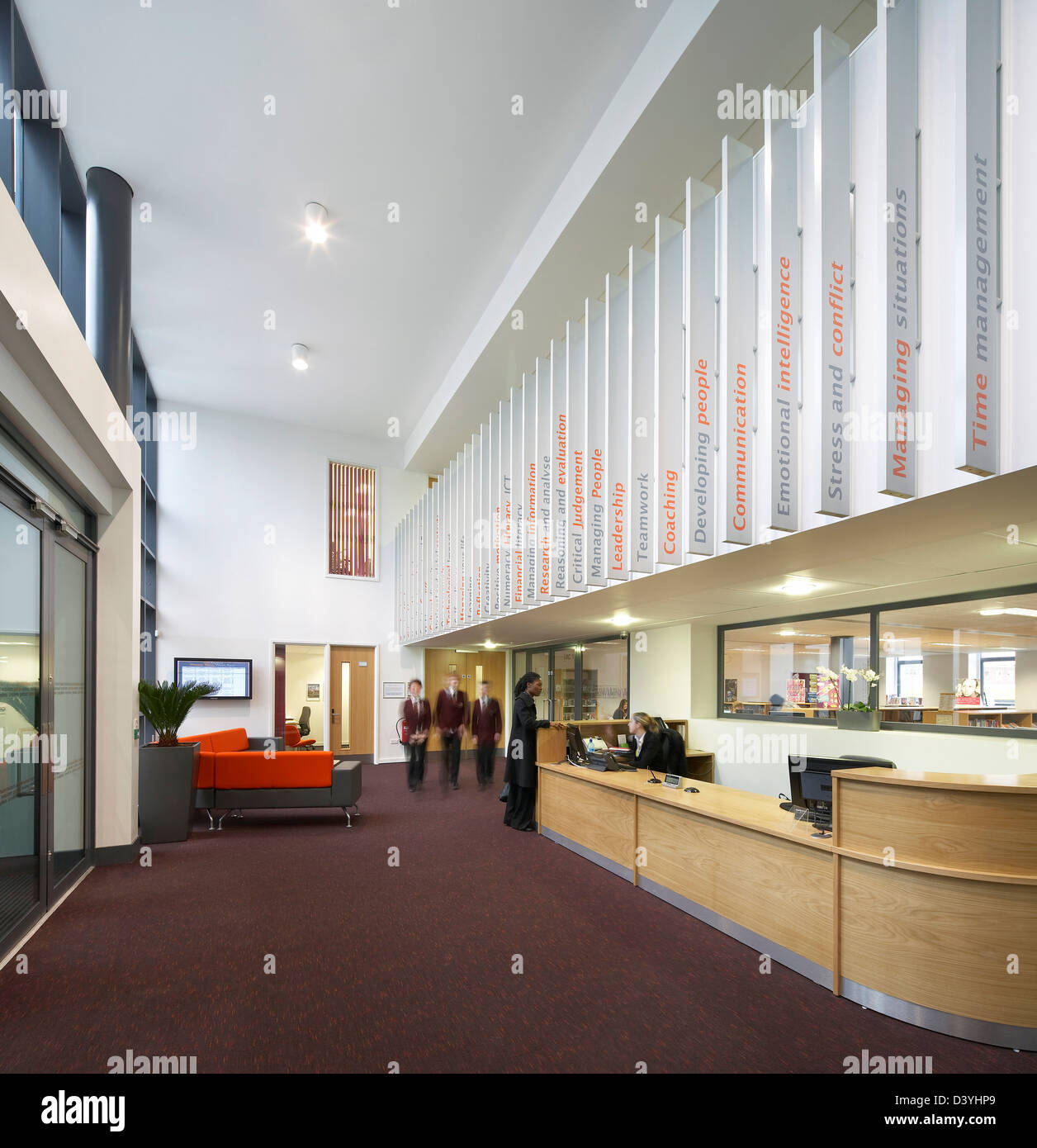 RSA ACADEMY, Tipton, United Kingdom. Architect: John McAslan & Partners ...