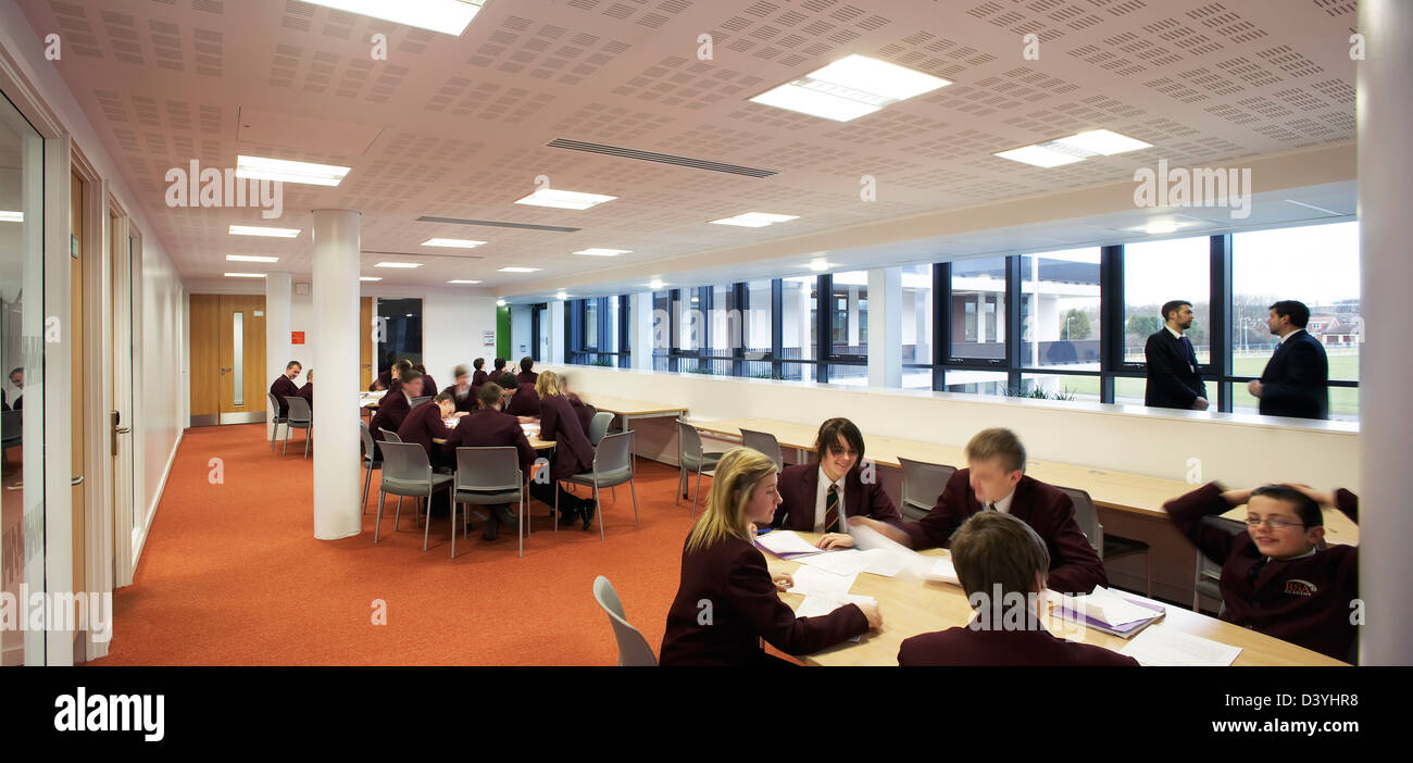 RSA ACADEMY, Tipton, United Kingdom. Architect: John McAslan & Partners ...