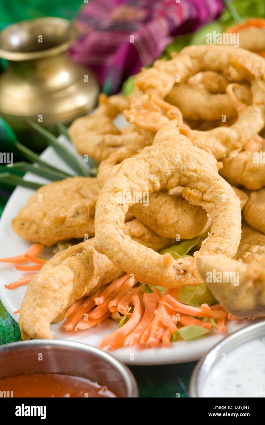 Indian food, Vegetable pakora Stock Photo - Alamy
