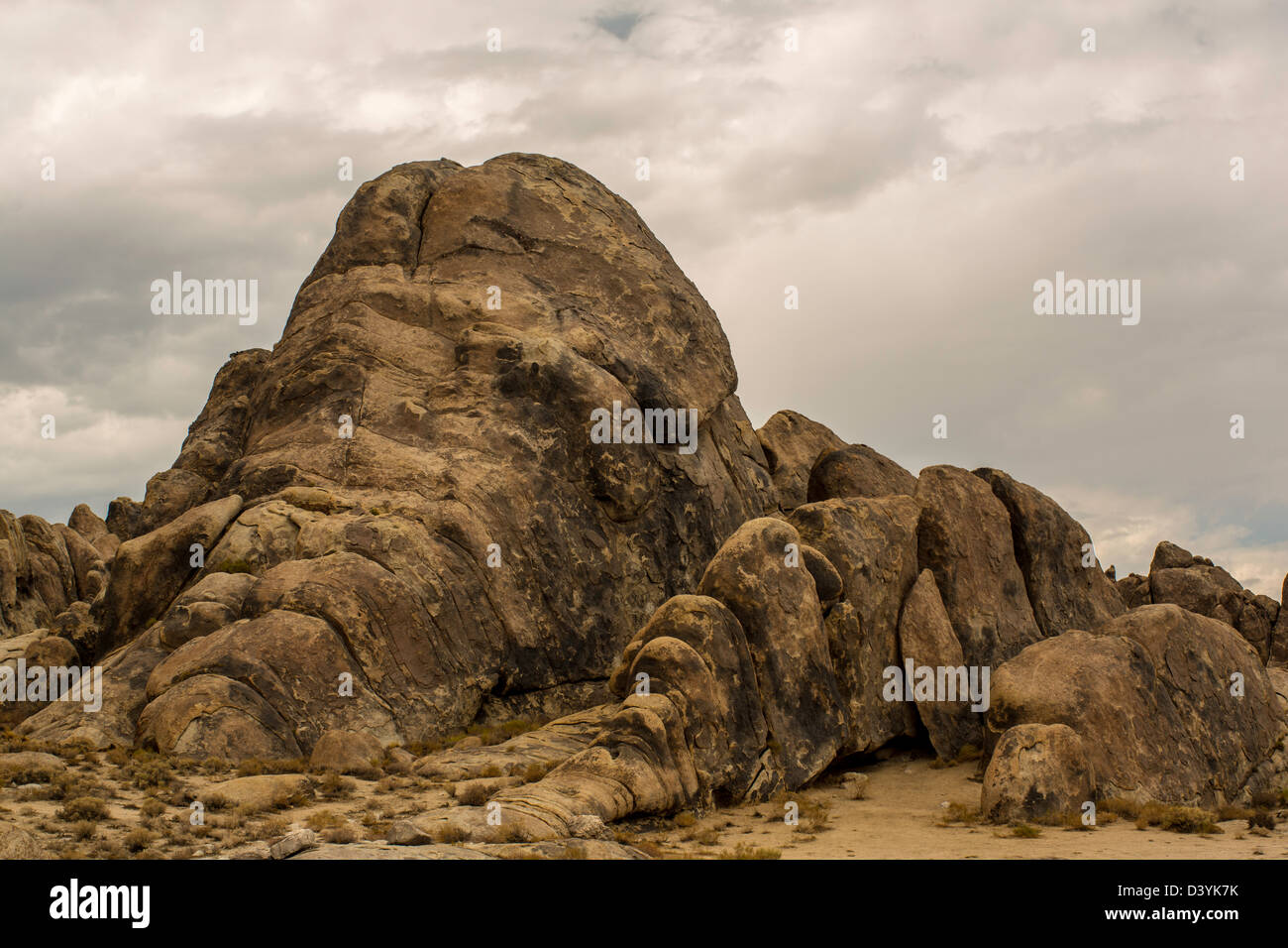 Rocks in the Alabama Hills Stock Photo - Alamy