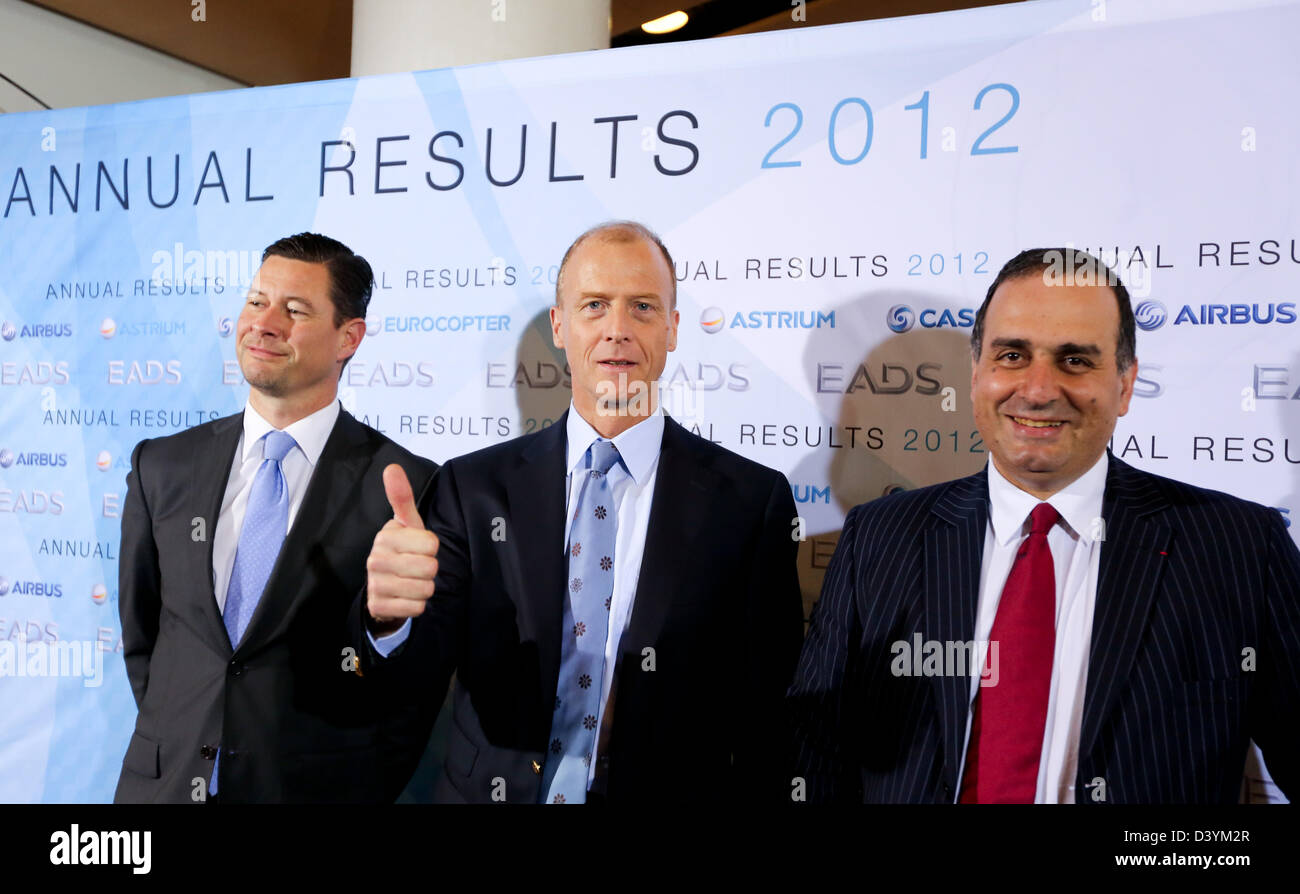 Berlin, Germany. 27th February 2013. EADS CEO Tom Enders (C) poses with ...