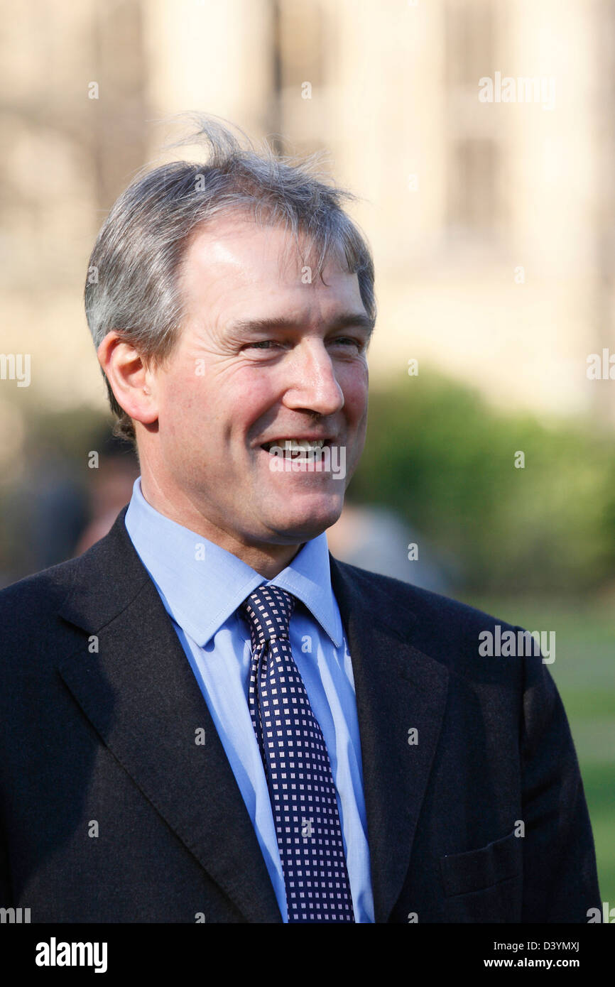 Owen paterson mp hi-res stock photography and images - Alamy