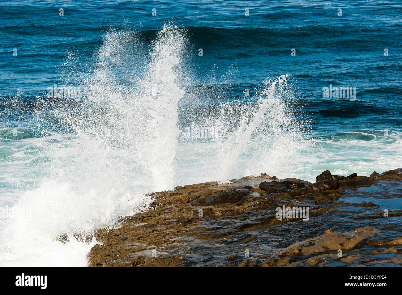 Creating spray hi-res stock photography and images - Alamy