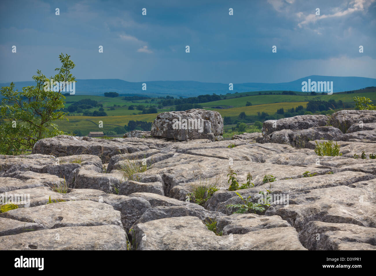 Malham cove geology hi-res stock photography and images - Alamy