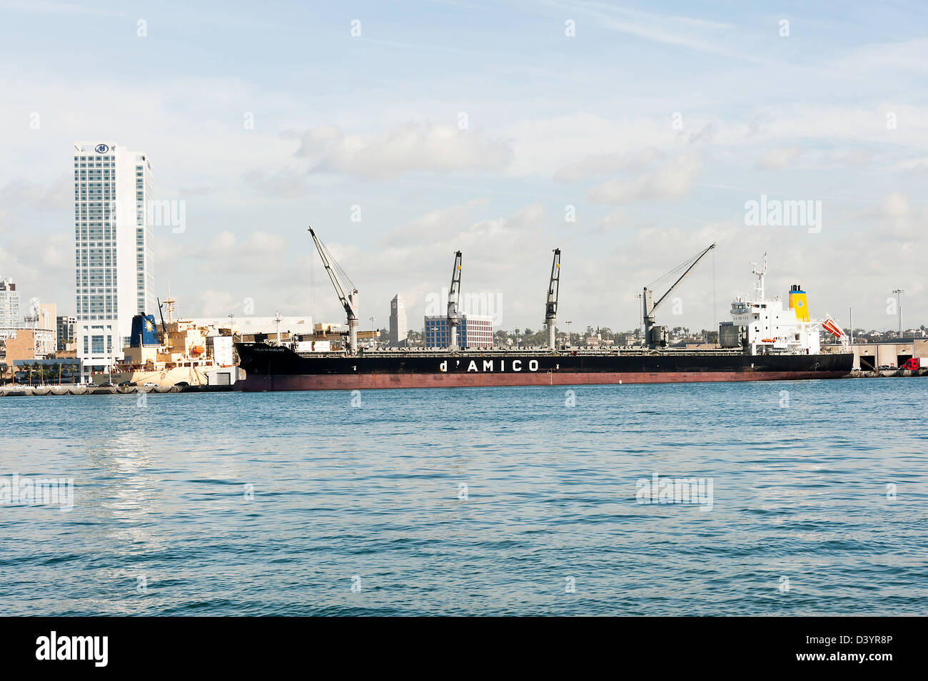 United states merchant marine ship hi-res stock photography and images ...