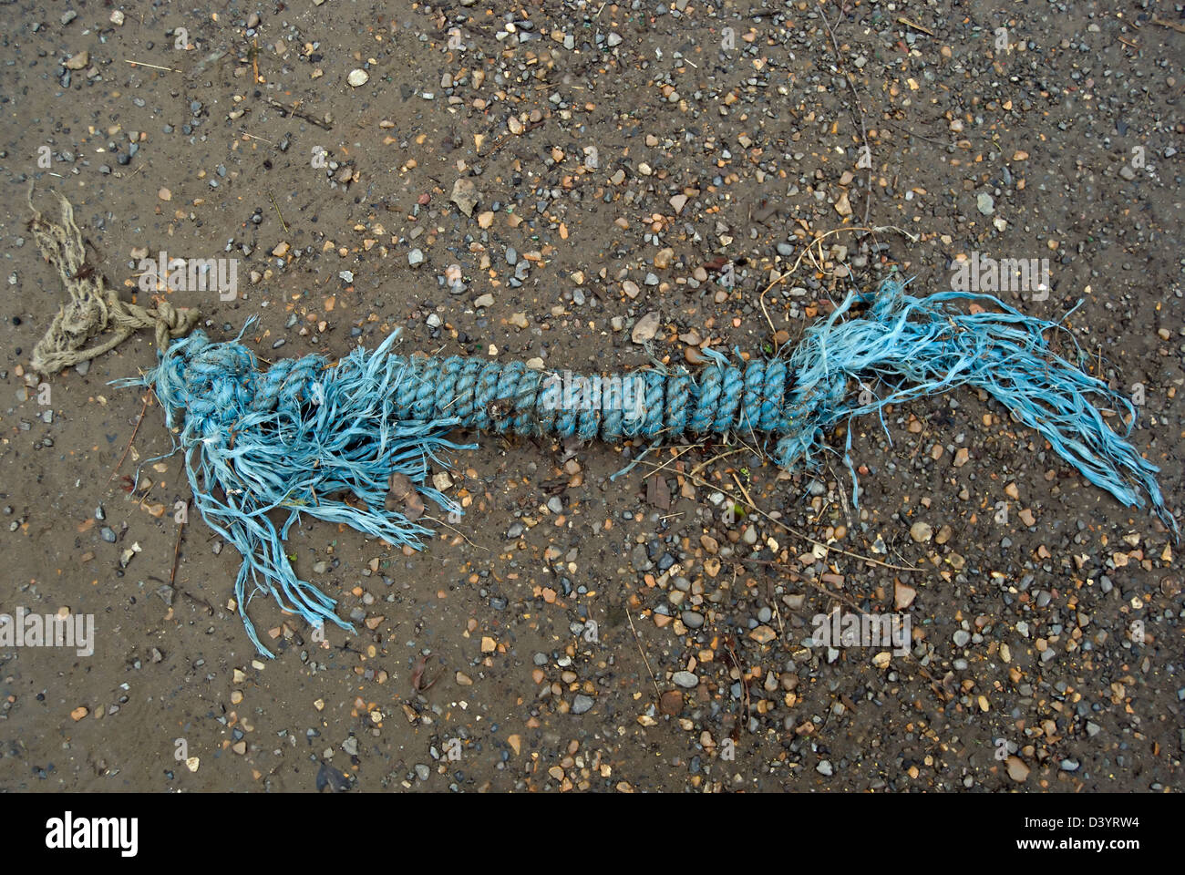 Rope lying on ground hi-res stock photography and images - Alamy