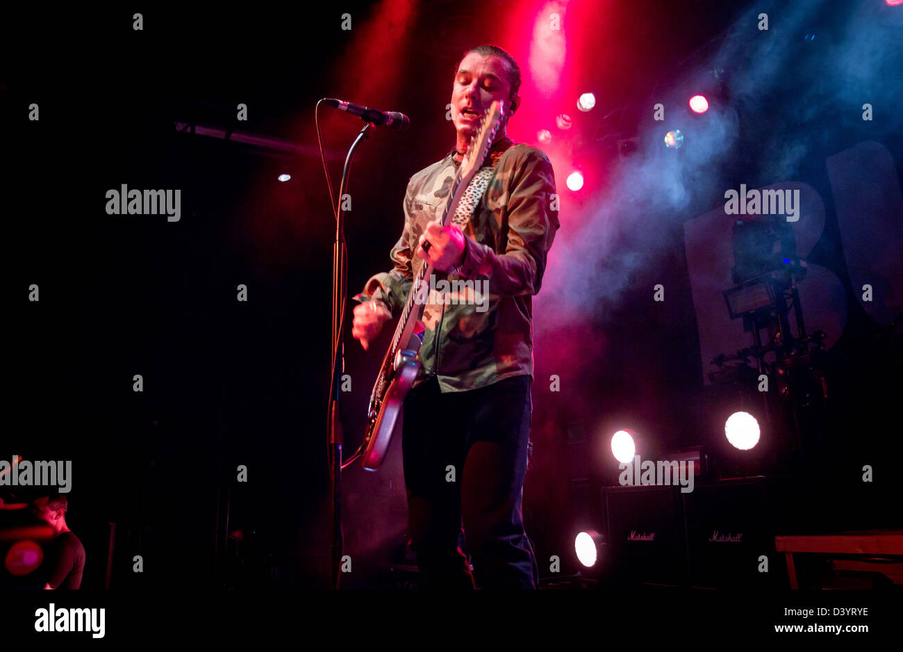 Rock band bush hi-res stock photography and images - Alamy