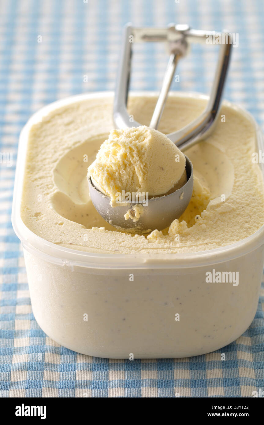 Ice cream container hi-res stock photography and images - Alamy