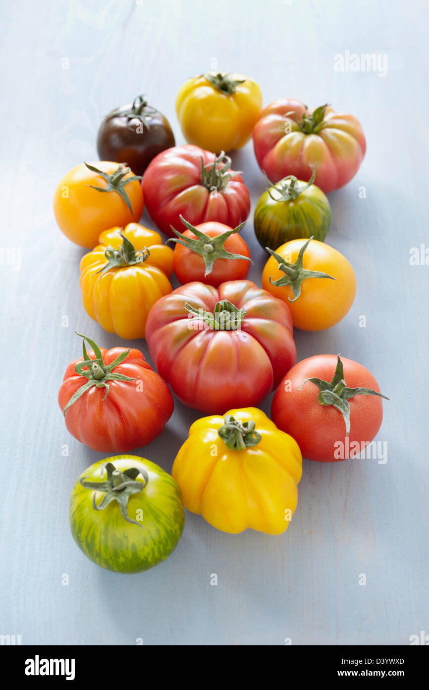 Heirloom tomato studio hi-res stock photography and images - Alamy