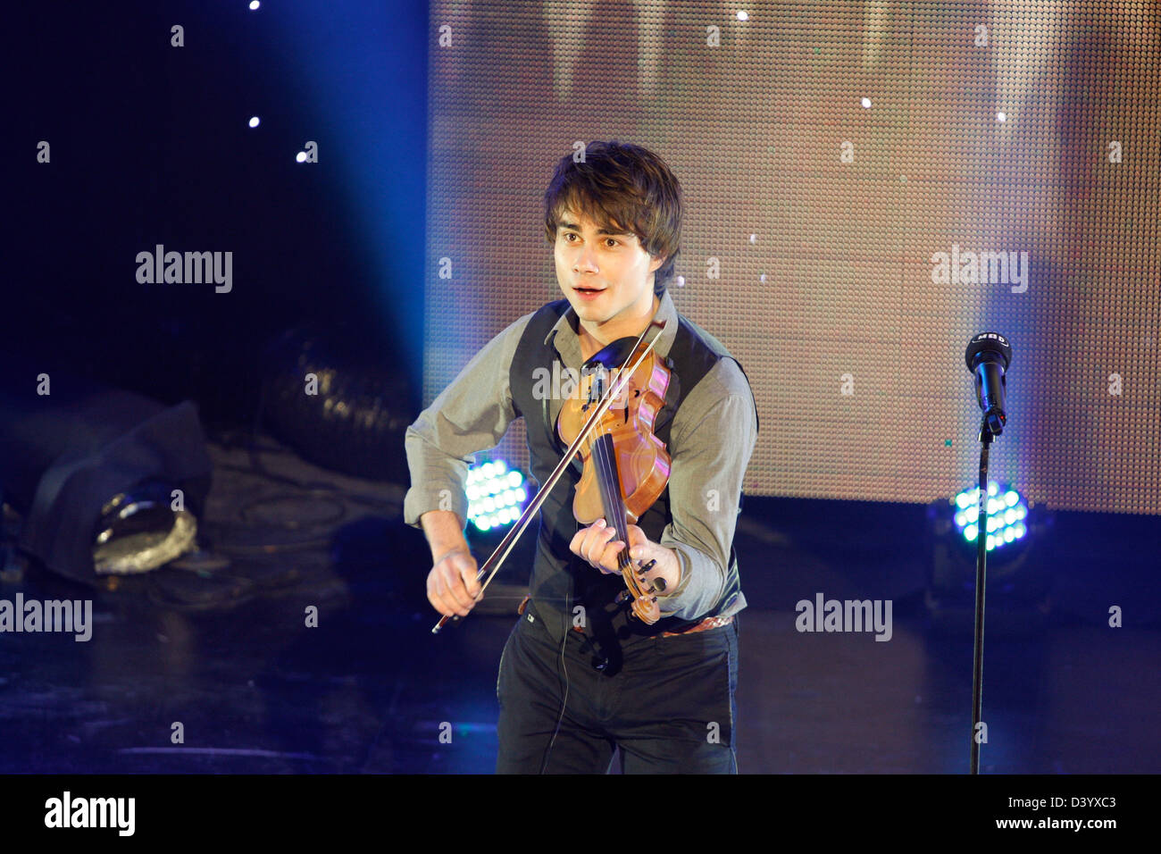 Singer ALEXANDER RYBAK was a guest star at the Greek Eurovision Song ...