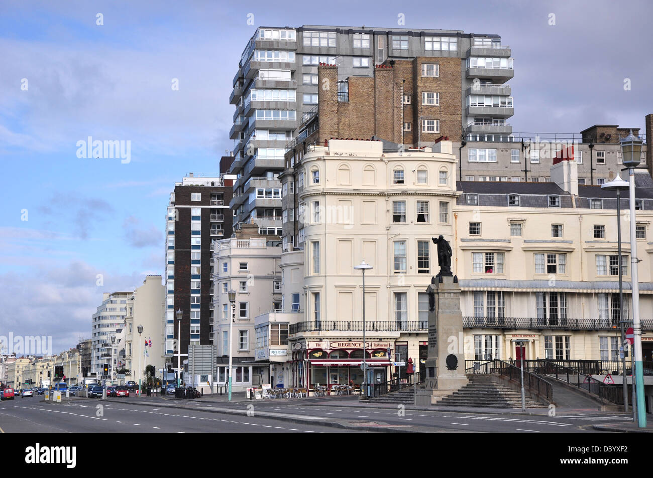 Brighton street view hi-res stock photography and images - Alamy
