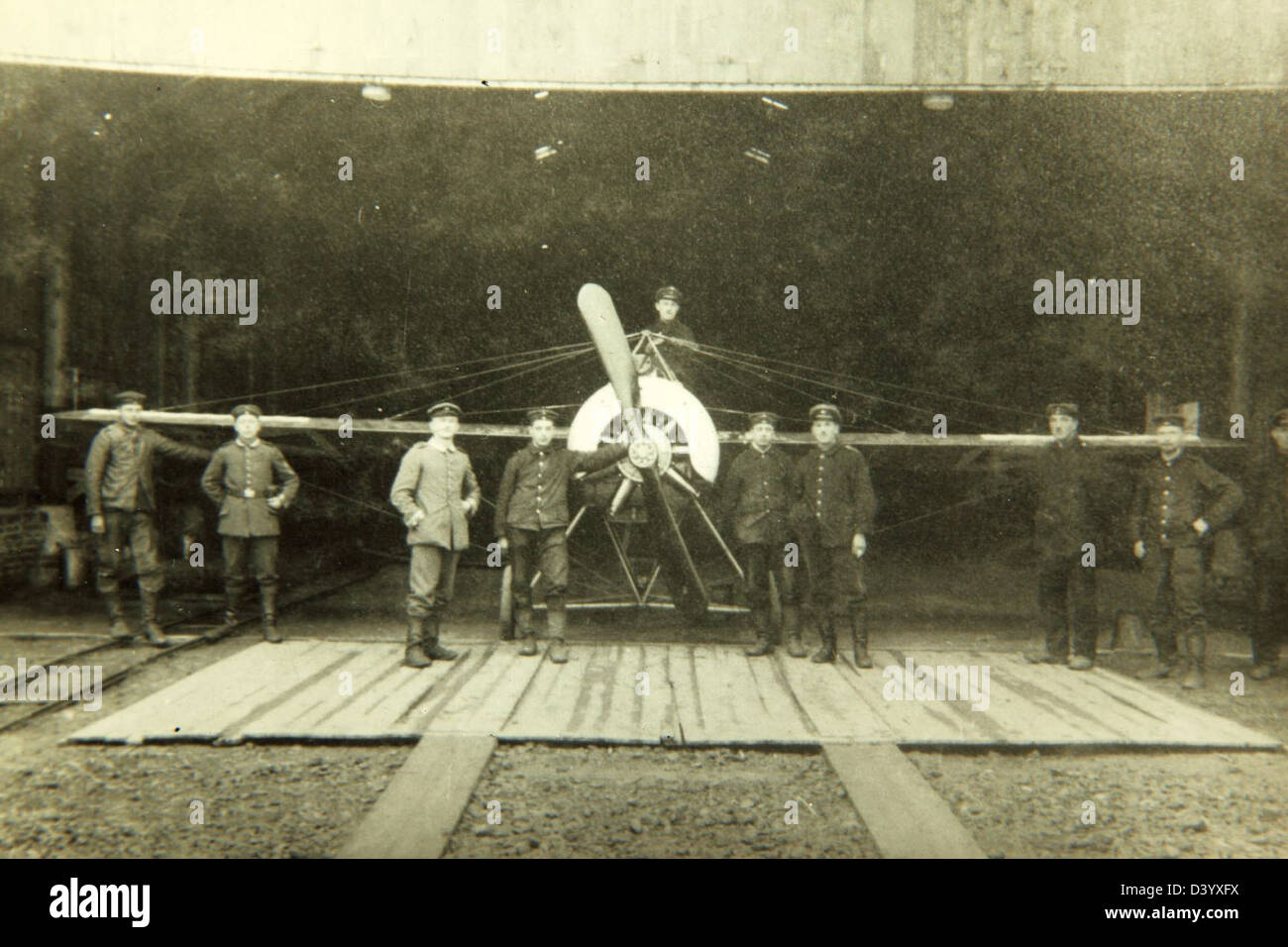 The Fokker E.III Eindecker was a German monoplane fighter used during ...