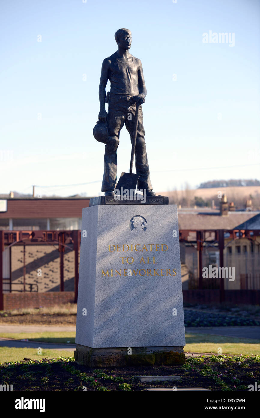 Main Street, Newtongrange, Dalkeith, Midlothian Stock Photo - Alamy