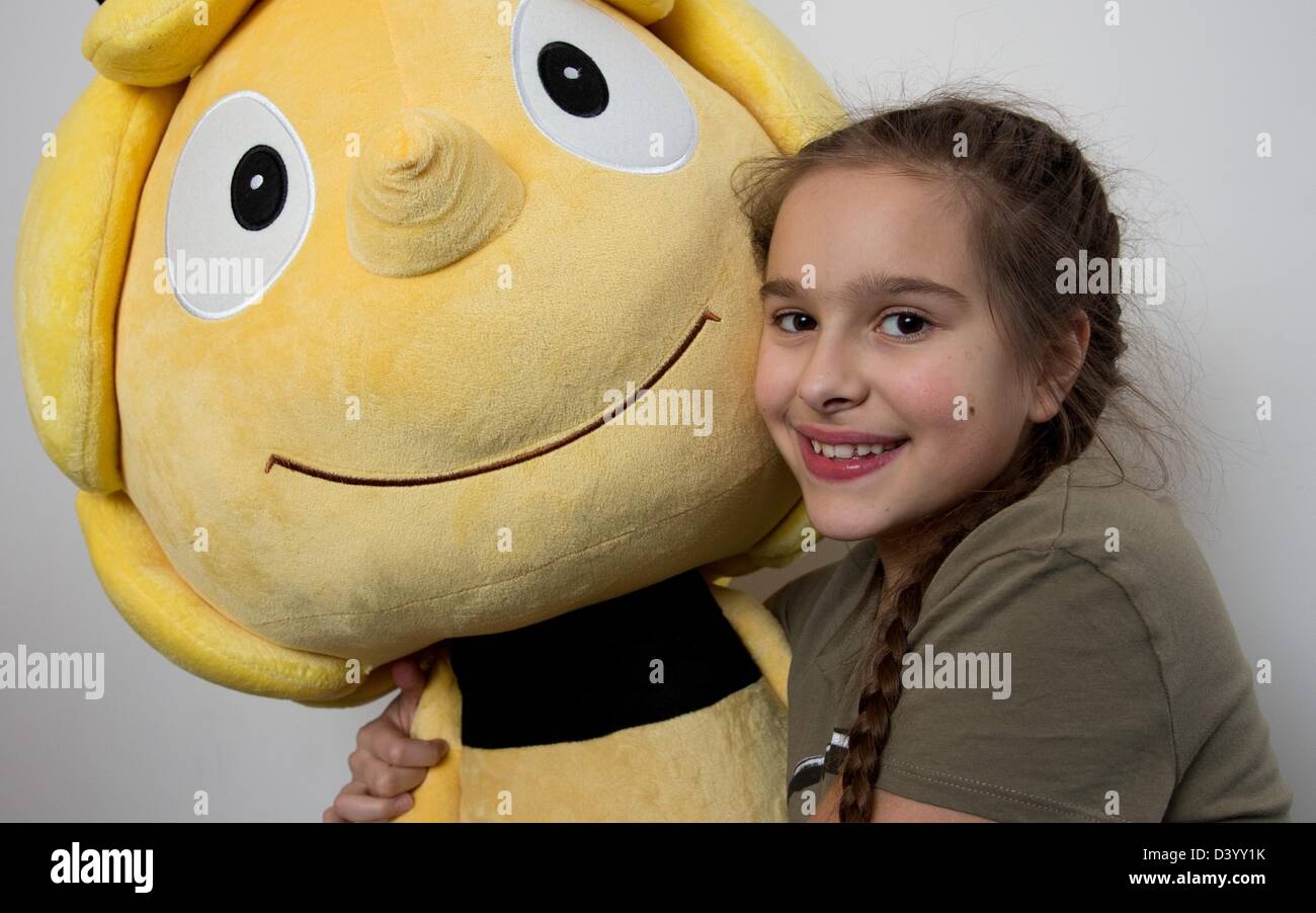 Maya the bee hi-res stock photography and images - Alamy