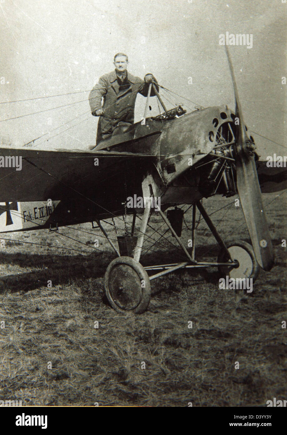 The Fokker E.IV was a German monoplane fighter, an improved version of ...