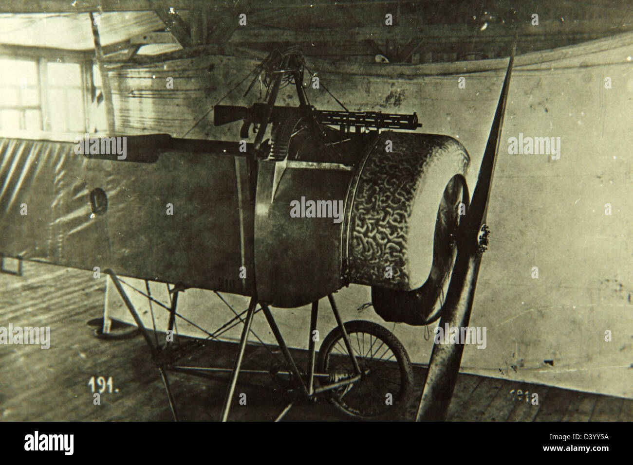 The Fokker E.I was a German monoplane fighter aircraft used during ...