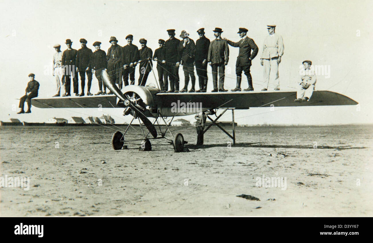 The Fokker E.I was a German monoplane fighter aircraft used during ...