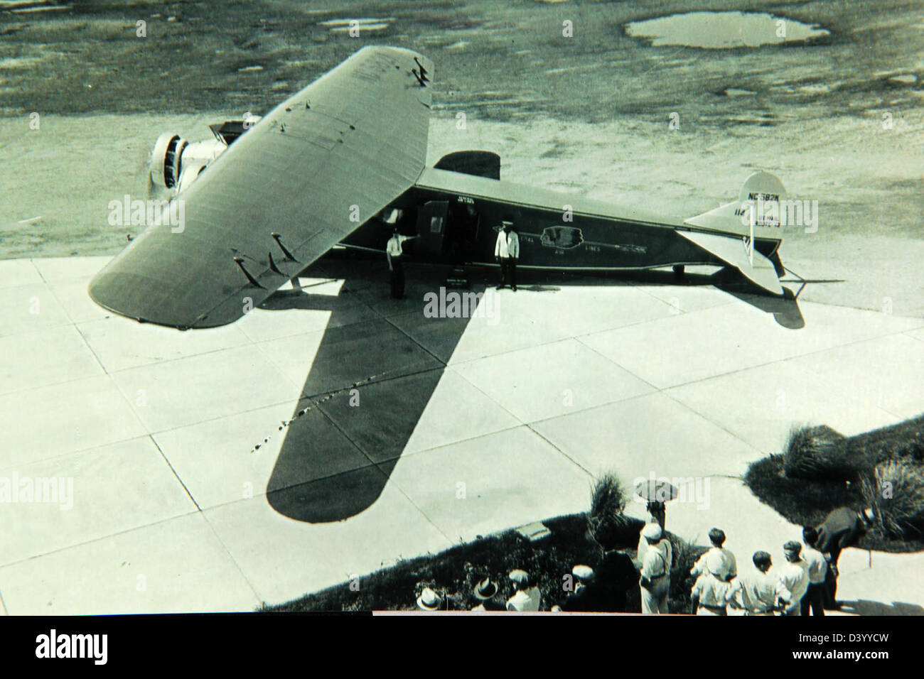 The Fokker F.VII was a Dutch-designed, single-engine monoplane used in ...