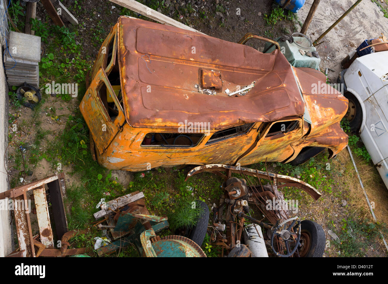 Junkyard aerial hi-res stock photography and images - Alamy