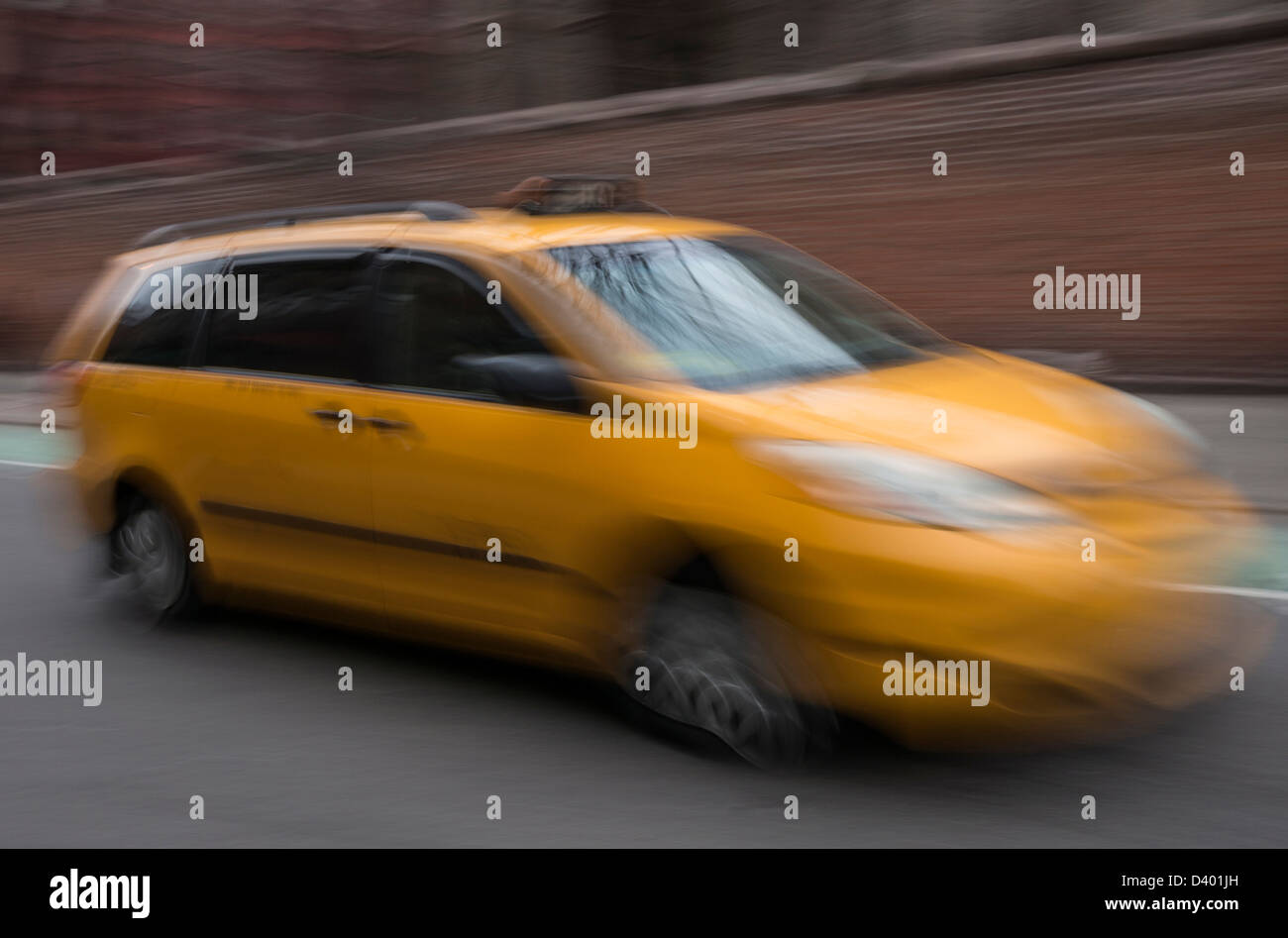 A medallion hybrid yellow taxi cab in New York City Stock Photo - Alamy