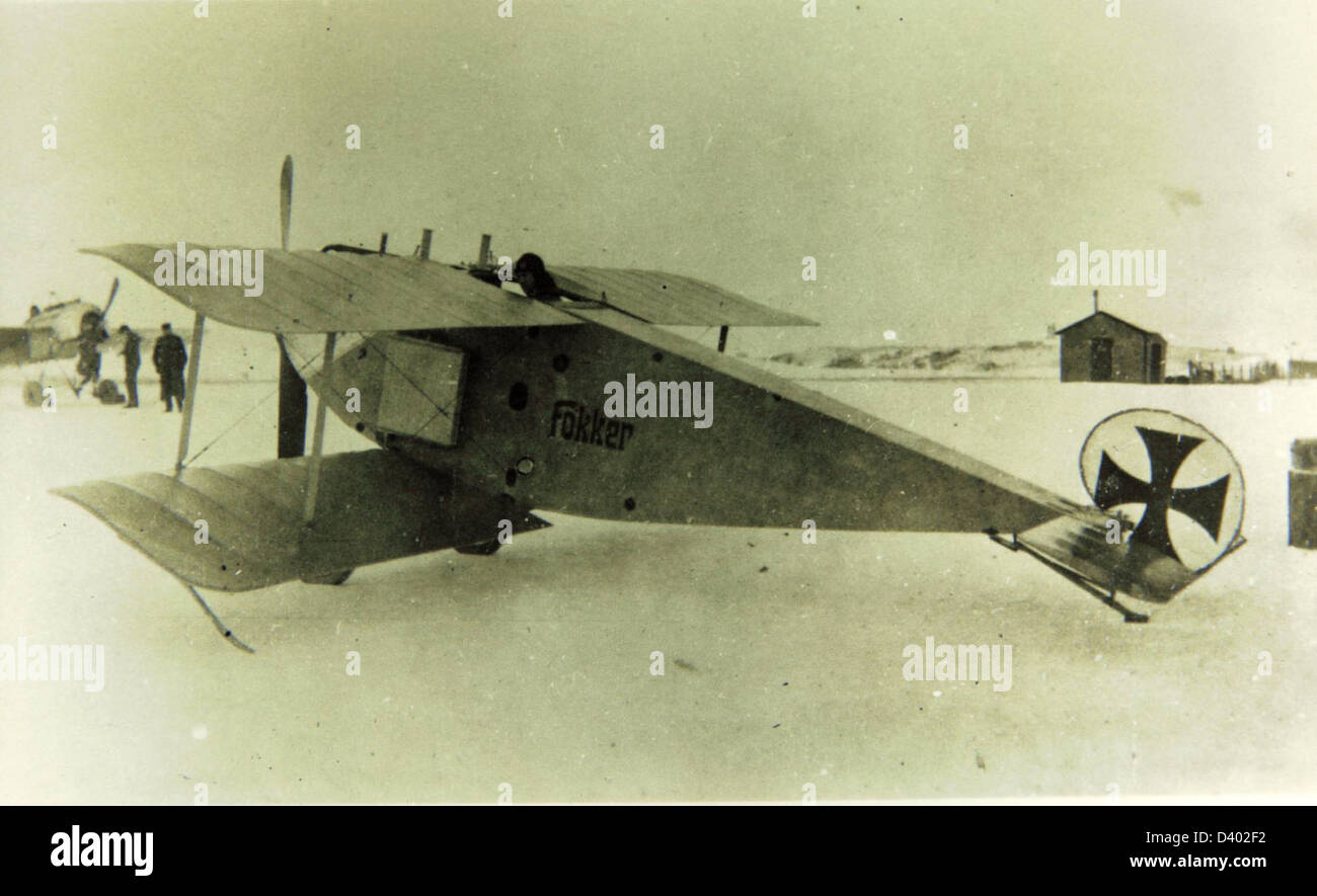 The Fokker M.16 was a German reconnaissance aircraft used during World ...