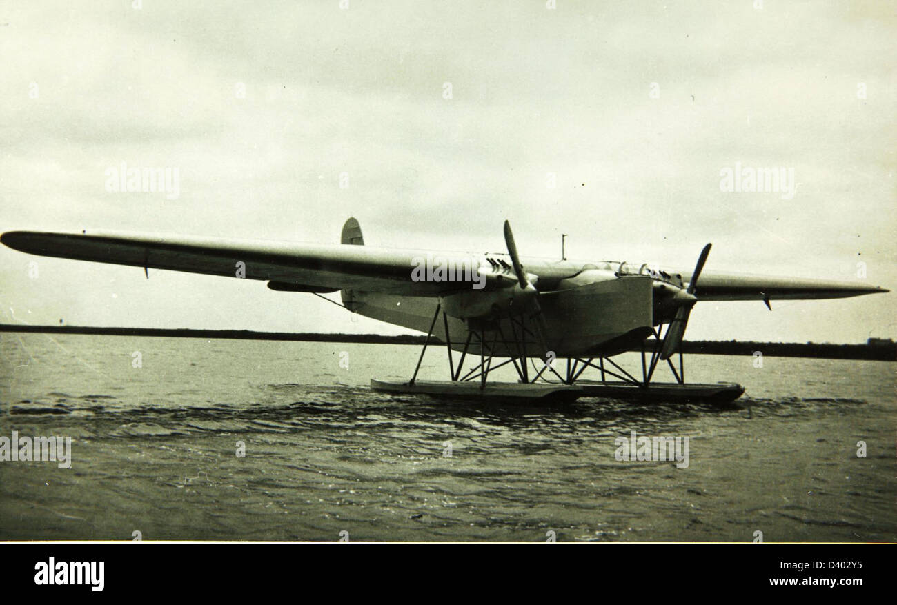 The Fokker T.IV was a German reconnaissance aircraft used during World War I. It featured a ...
